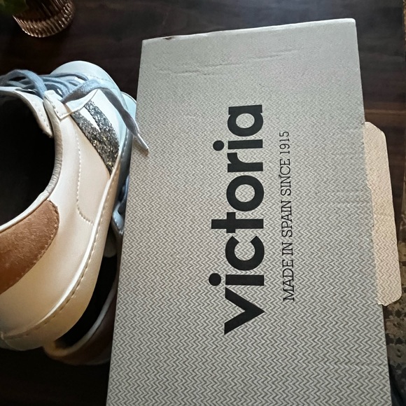 Victoria | Shoes | I Got This Babes In Spain The Brand Is Victoria ...